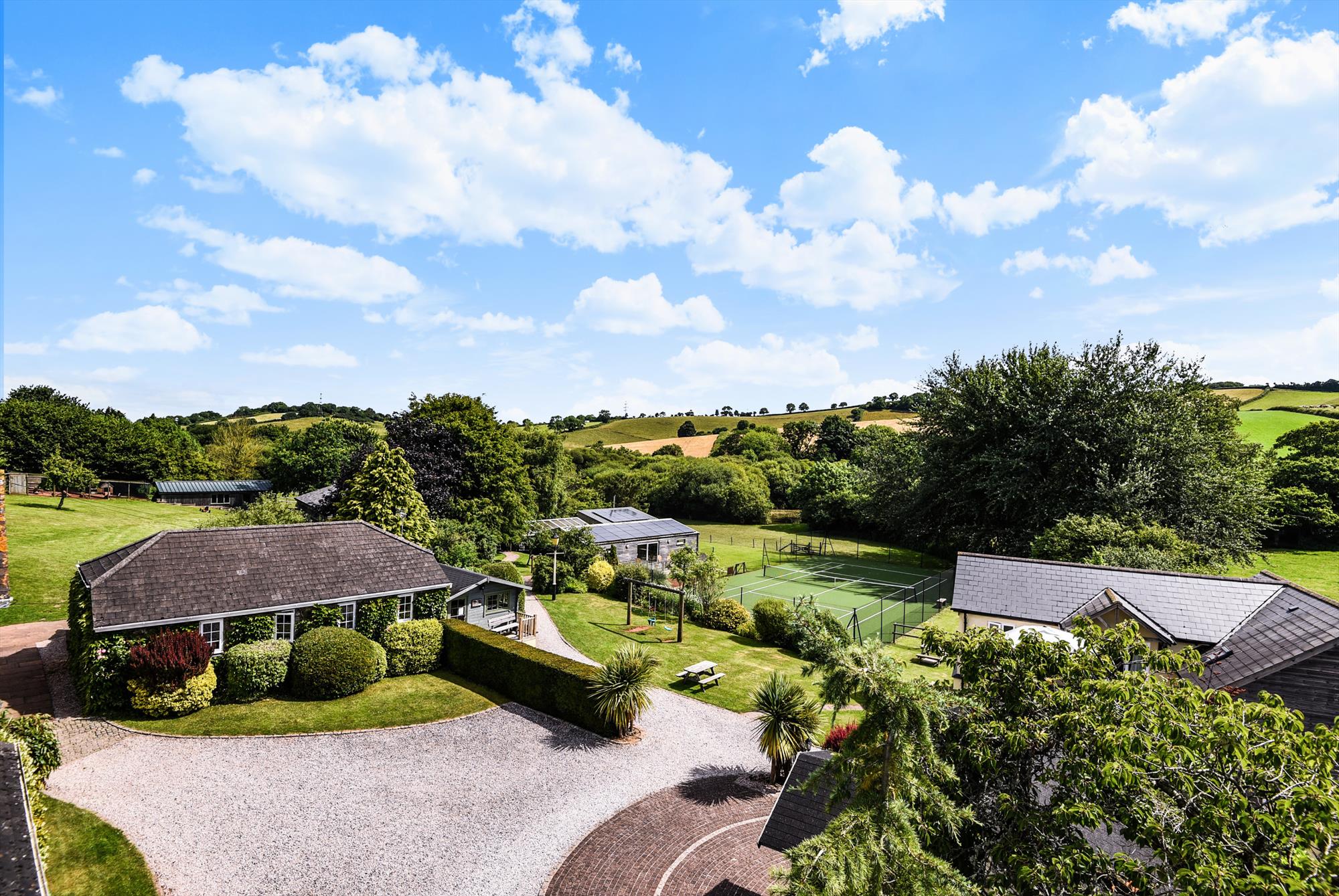 Compton Pool Farm | Away with the Kids | Family Friendly Holidays ...